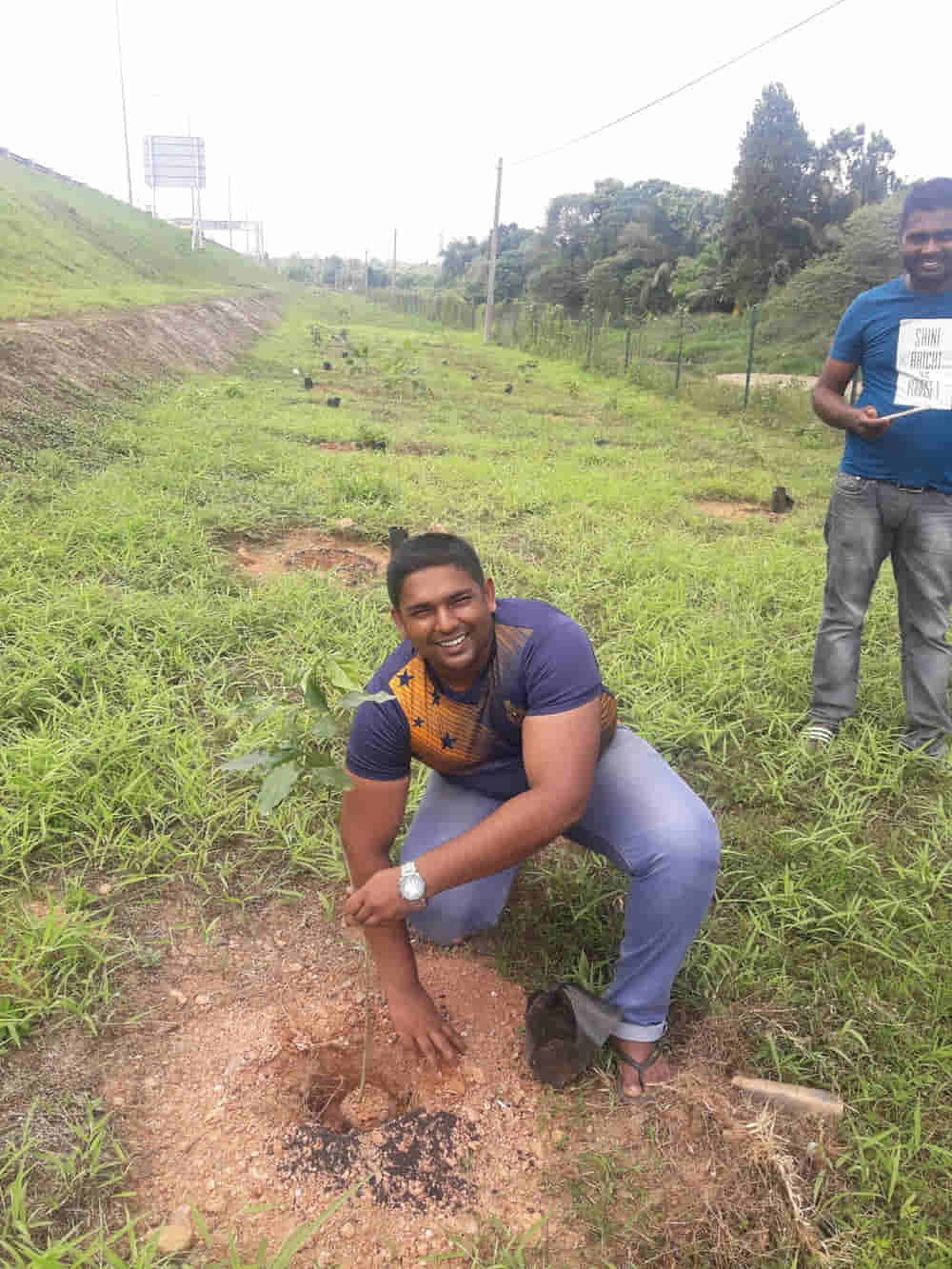 Tree-Planting-Programme-2017-07 – The Open University of Sri Lanka